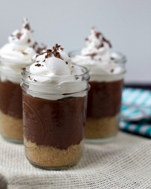 Chocolate Pudding Pie In A Jar - This Gal Cooks