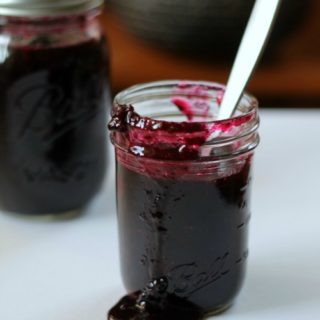 Blueberry Preserves Recipe - This Gal Cooks
